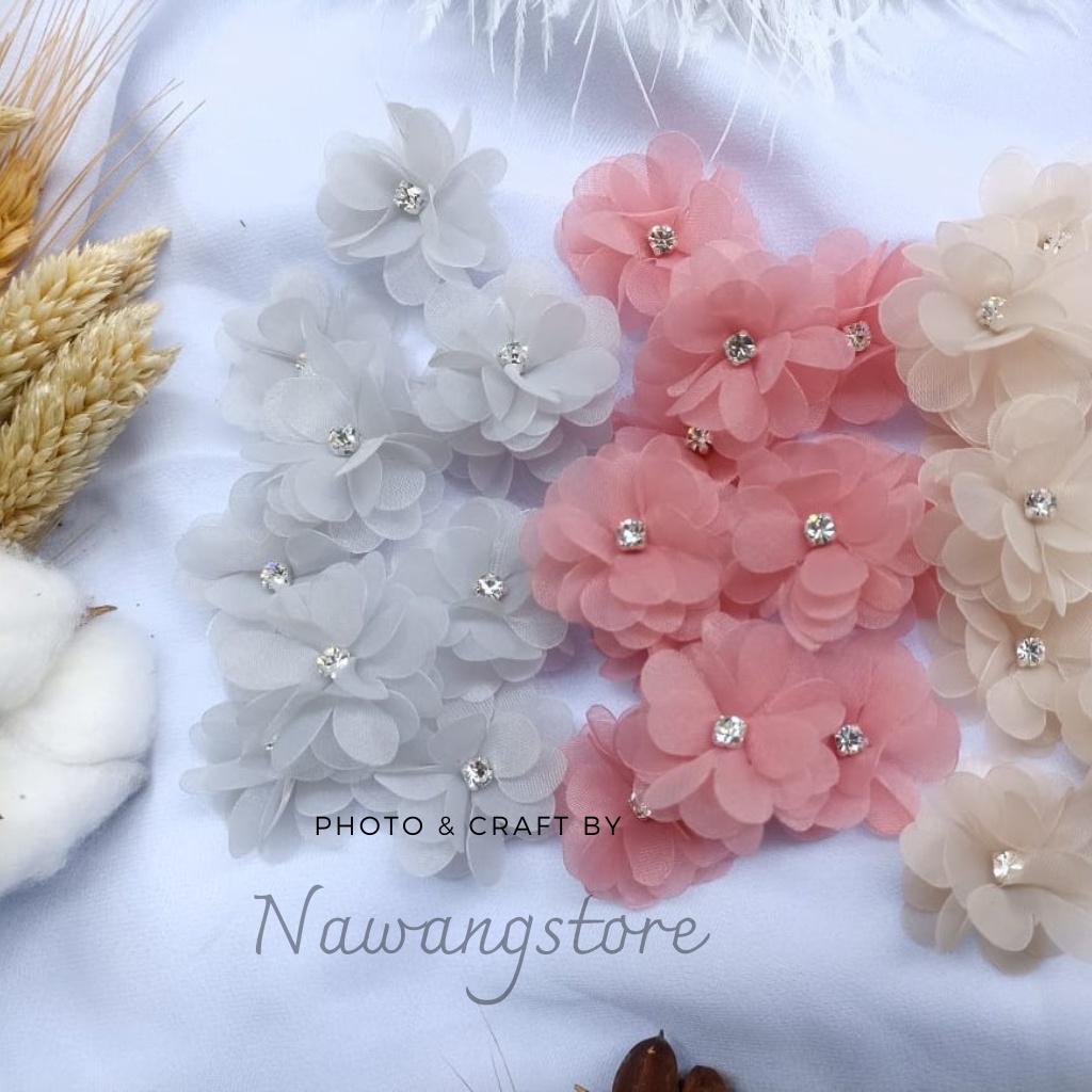 Jual Aplikasi Bunga dahlia 3cm /1MT.5K /kebaya /brukat /bridesmaid ...