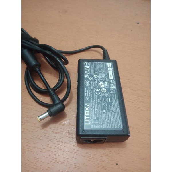 Jual Adaptor Charger Original Laptop Acer Standar Ujung Kuning | Shopee ...