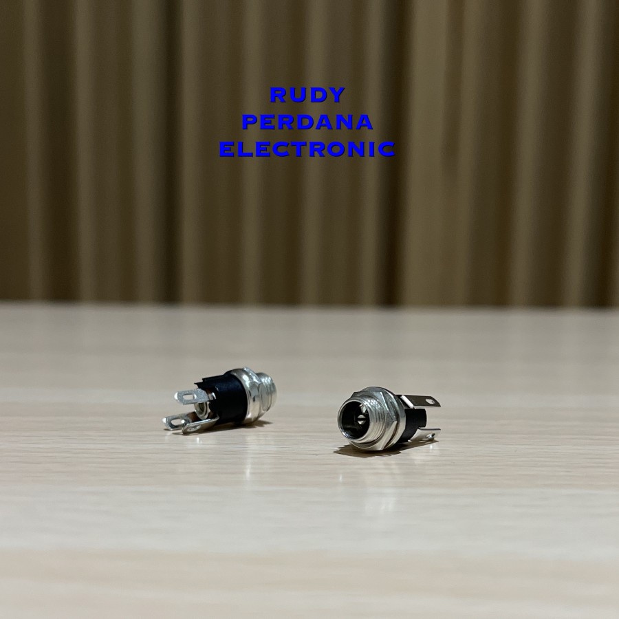 Jual SOCKET SOKET DC FEMALE 5.5x2.1 5.5 x 2.1 MM 3 PIN PANEL MUR BULAT ...