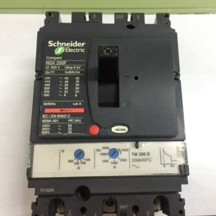 Jual MCCB Schneider 160A 3P NSX160F TM160D | Shopee Indonesia