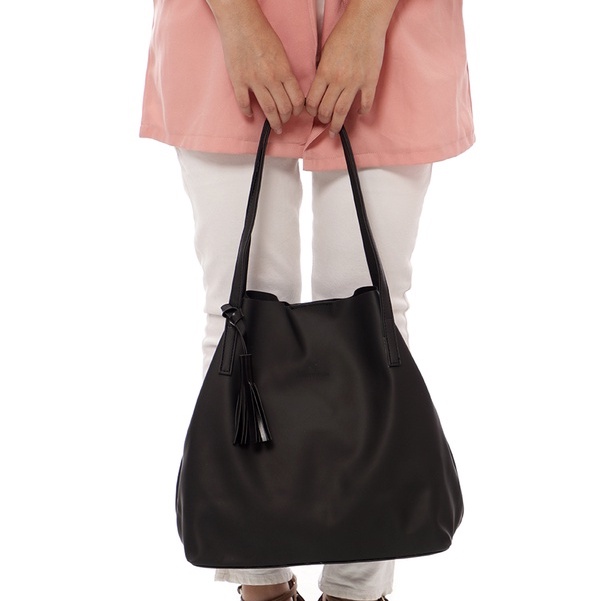 Jual Tas wanita Tote Bag besar Alice Magnetic Button Black Beauty Gum ...