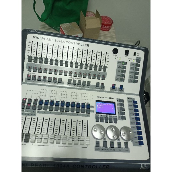 Jual mixer mini pearl 1024A dmx controller mixer lampu | Shopee Indonesia