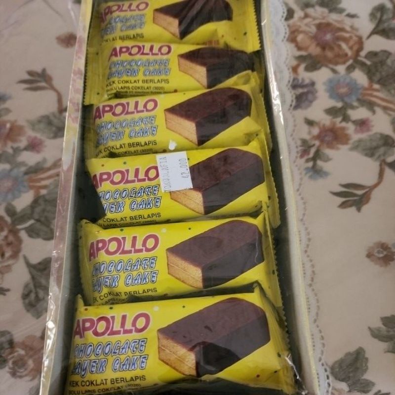 Jual Kue Apollo / Layer Cake Rasa Chocolate, Cocoa, Pandan dan ...
