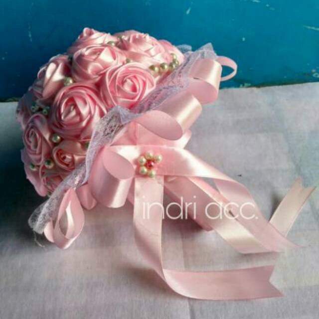 Jual Buket Bunga Satin / Hand Bucket Wedding / Bunga Tangan Pengantin ...