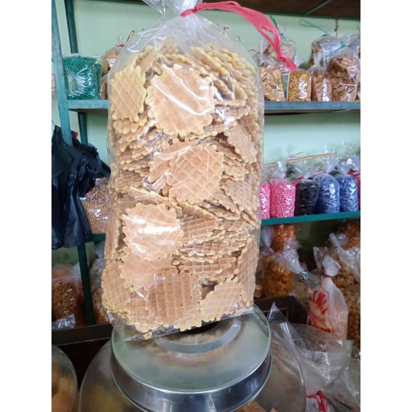 Jual kue gapit manis//COD// 250gram | Shopee Indonesia