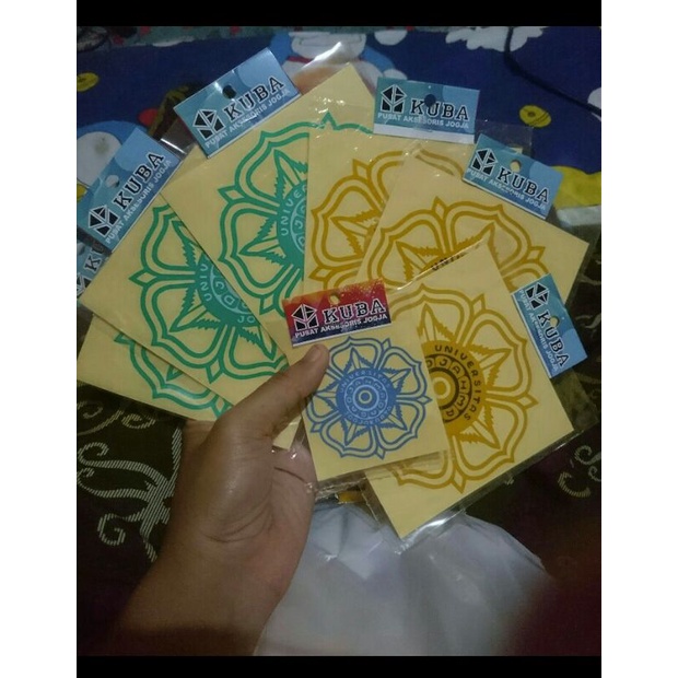 Jual Sticker Logo Kampus UGM | Shopee Indonesia