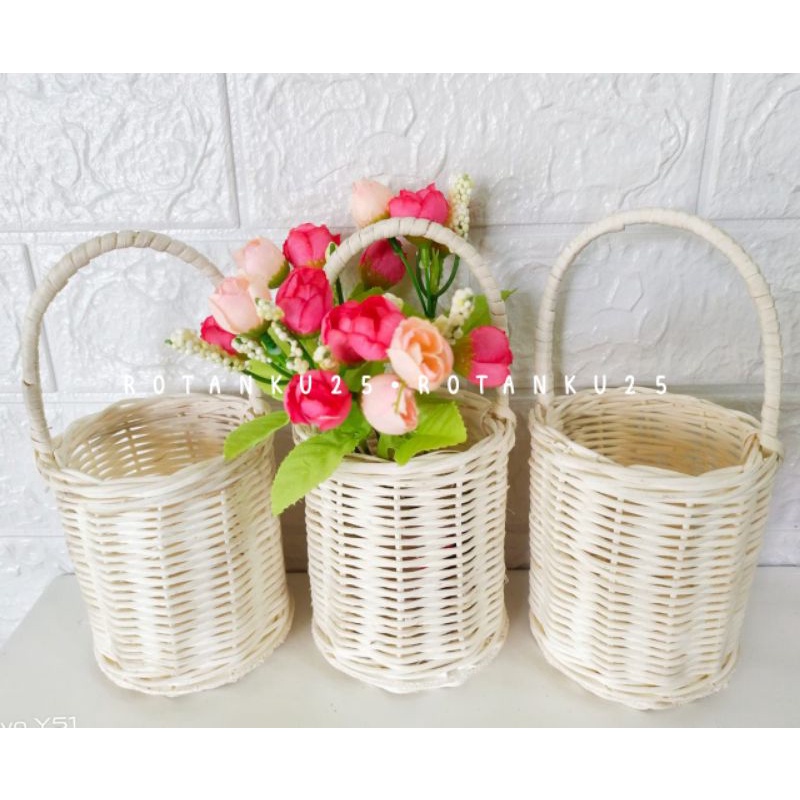 Jual pot rotan / vas bunga rotan mini d ±10cm | Shopee Indonesia