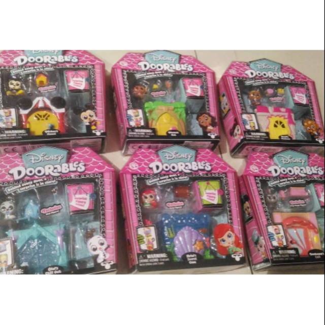 Jual Disney Doorables princess / moana / jambeaux / beast / alice ...