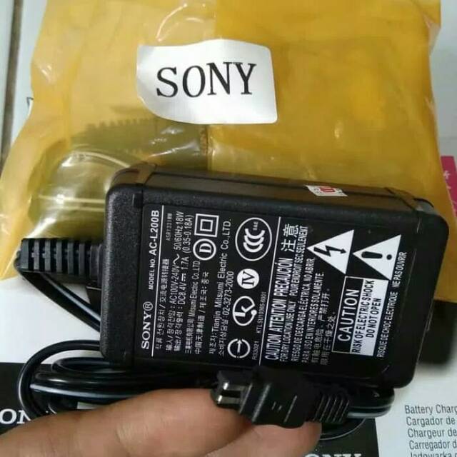 Jual CHARGER HANDYCAM SONY AC L200/AC L200B | Shopee Indonesia