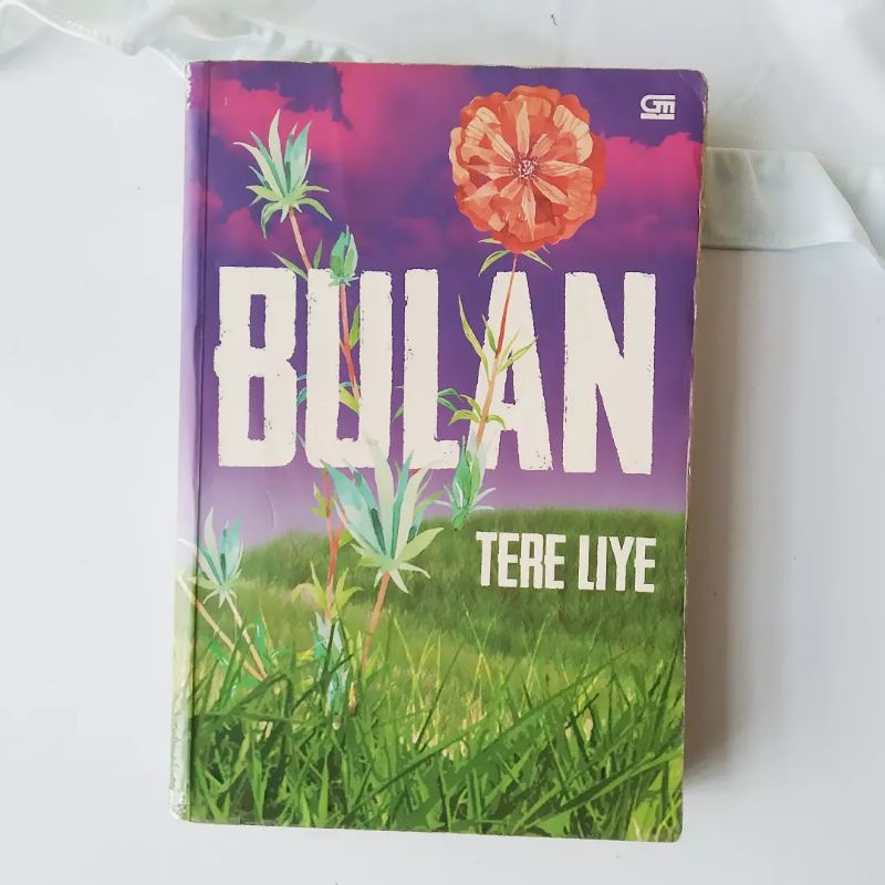 Jual Buku Novel Bulan Tere Liye Original Preloved Bekas Second | Novel ...