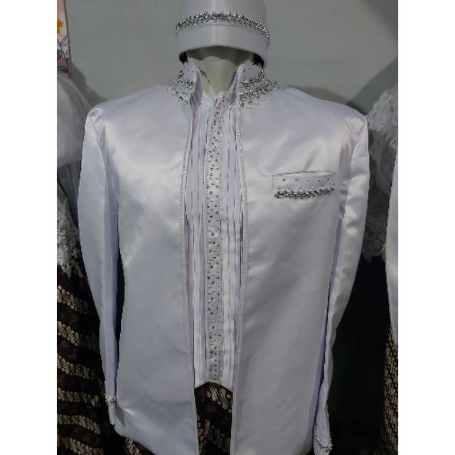 Jual Beskap / basofi / jas akad putih | Shopee Indonesia
