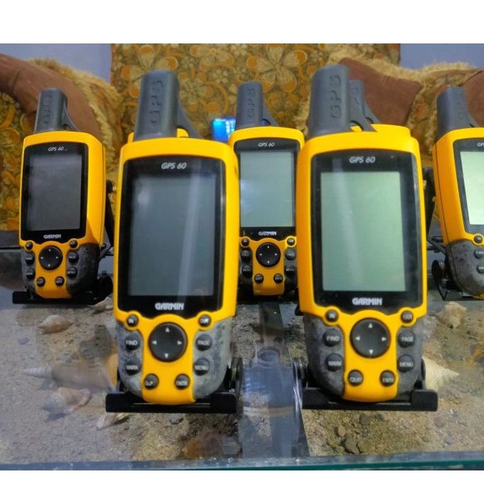 Jual Gps Garmin 60i Murah Unit Plus Kabel Data | Shopee Indonesia
