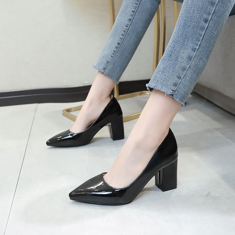 Jual High Heels Polos Pantofel Kerja Diana Glossy Hak Tahu HS 63 ...