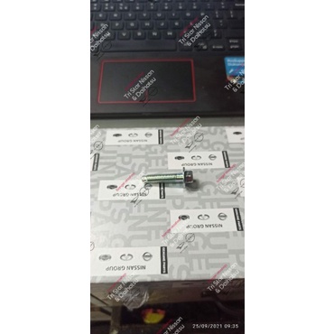 Jual baut intake manifold nissan juke livina march evalia | Shopee ...