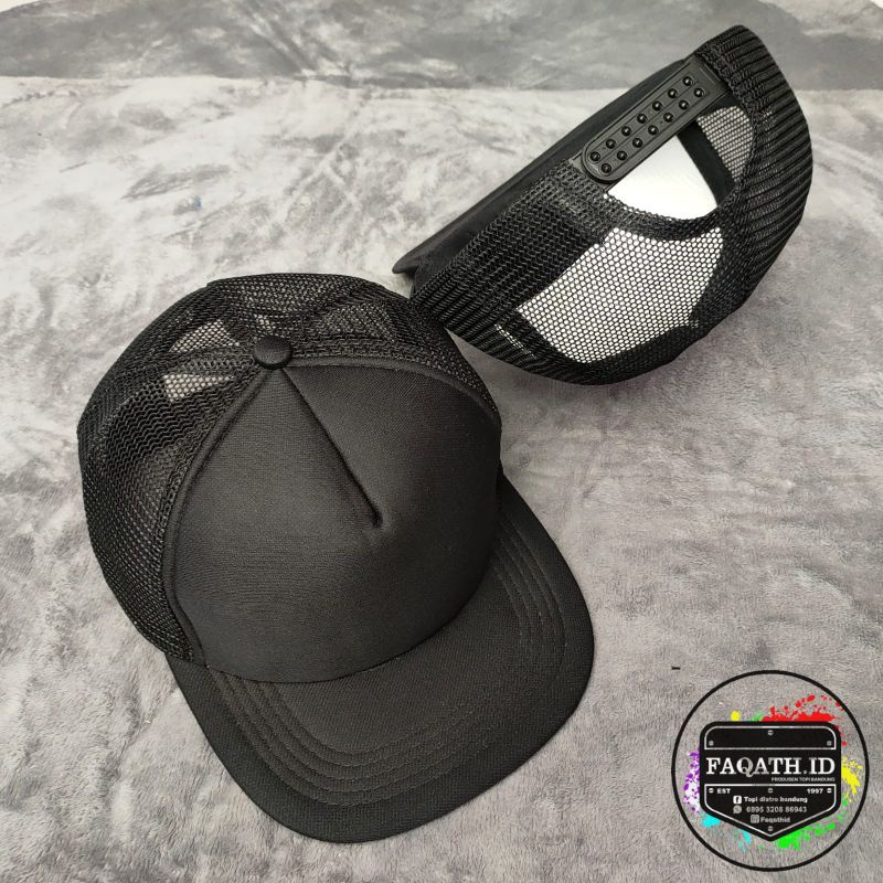 Jual topi trucker jaring polos datar // topi snapback jaring polos ...