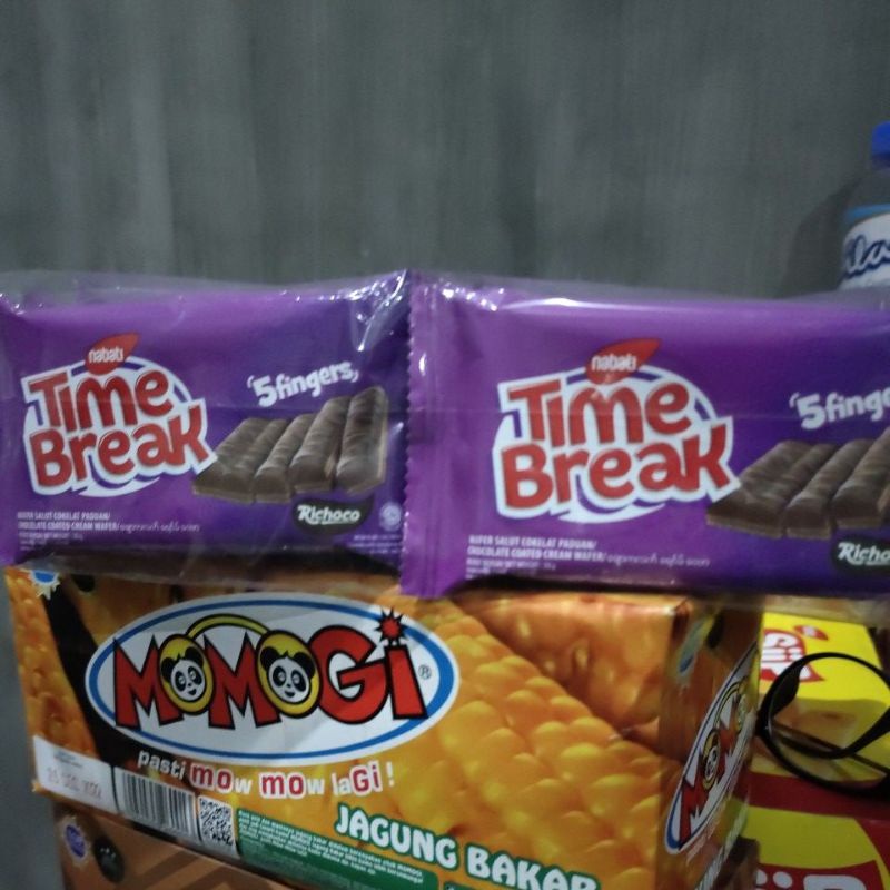 Jual NABATI TIME BREAK WAFER COKLAT BISKUIT 1 PACK ISI 20 BUNGKUS dan ...