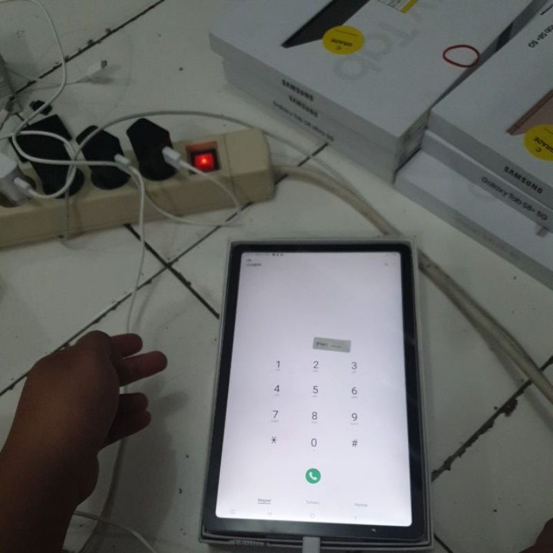 Jual Samsung galaxy Tab s6lite 2022 4/128 minus dikit | Shopee Indonesia