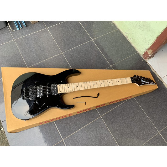Jual Gitar Ibanez RG series tremolo updown | Shopee Indonesia