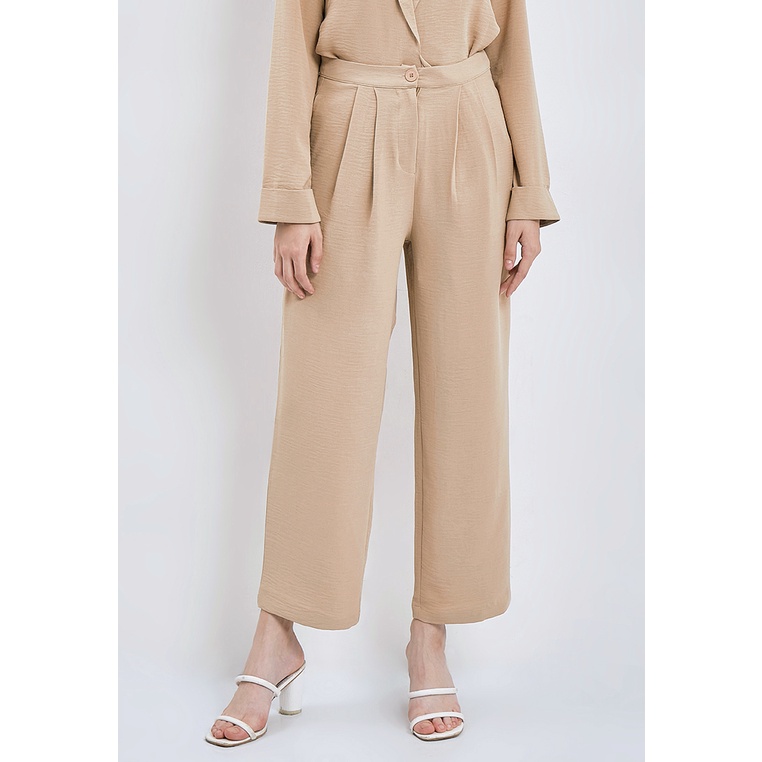 Jual Executive Long Pants with Pleat Details Khaki | Shopee Indonesia