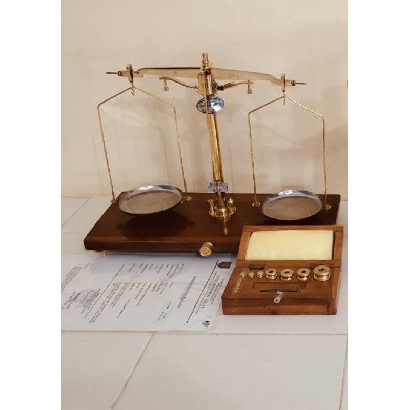 Jual Timbangan Neraca Obat Apotek Farmasi Gram Free Packing Kayu ...