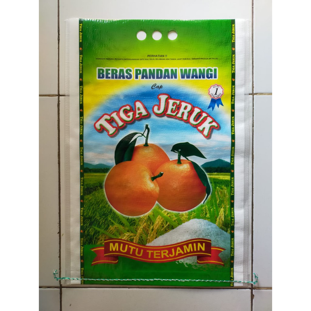 Jual Karung Beras Laminasi Merek Tiga Jeruk (Panda Wangi) 10Kg | Shopee ...