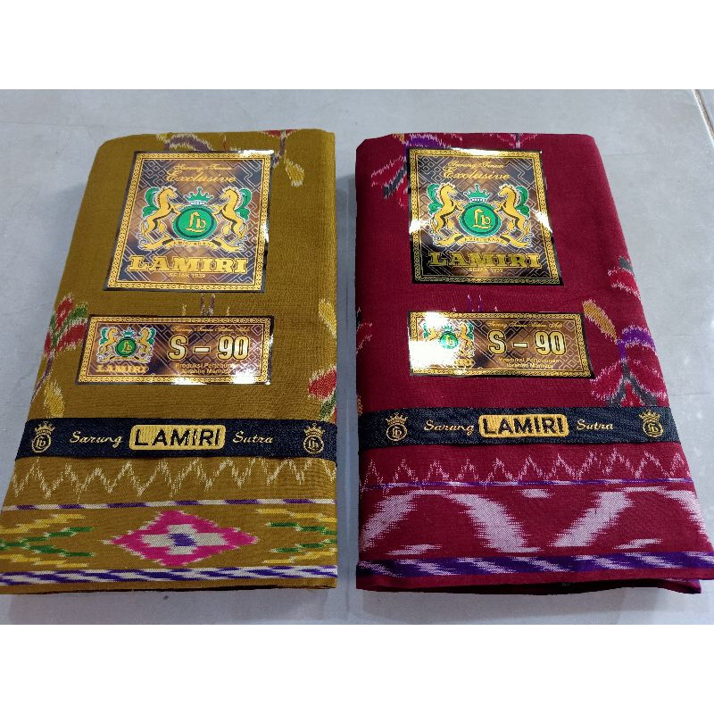 Jual Sarung Lamiri Asli Kuning Samsu dan Merah Maroon Limited Edition ...