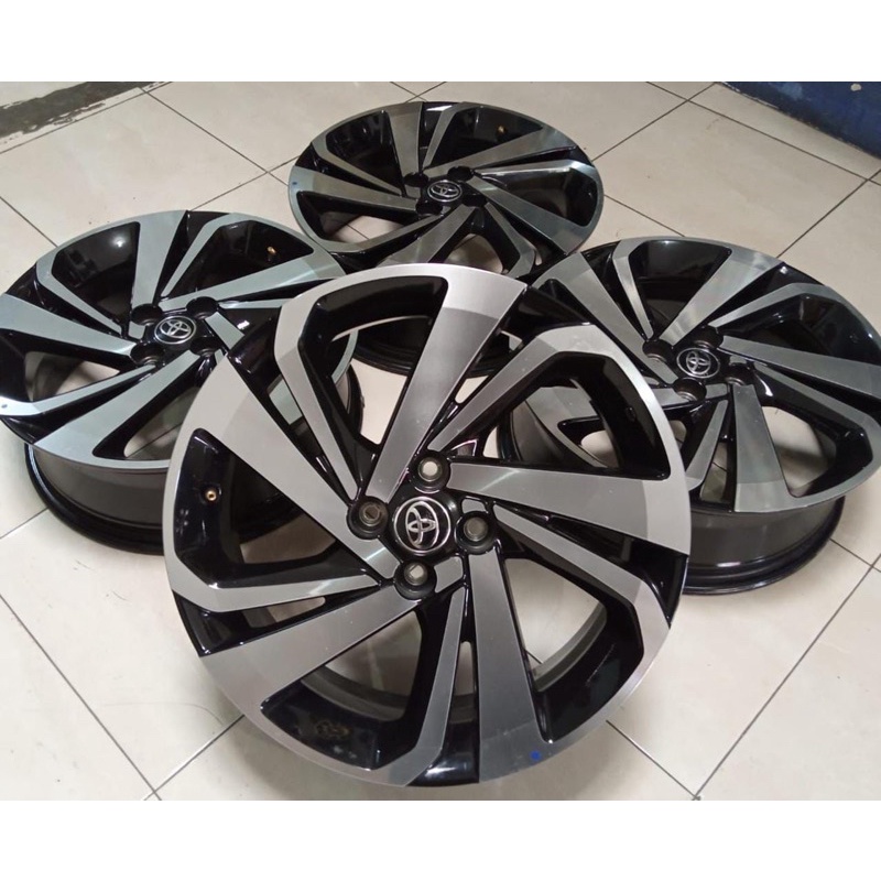 Jual Velg Toyota raize R17 | Shopee Indonesia