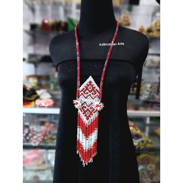Jual Kalung Manik Tameng Tali kain Tenun Dayak Kalimantan | Shopee ...
