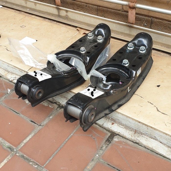 Jual Lower Arm Bawah Asli Mitsubishi Triton Single Cabin KA4 Tahun 2012 - 2015 | Shopee Indonesia