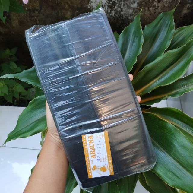 Jual 25x25 PLASTIK POLYBAG polibag tanaman sayur dan bunga merk arjuna ...