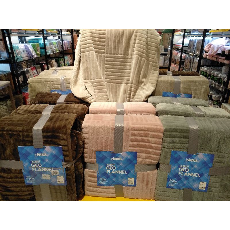 Jual Selimut Blanket Geo Flannel Informa 220x240cm | Shopee Indonesia