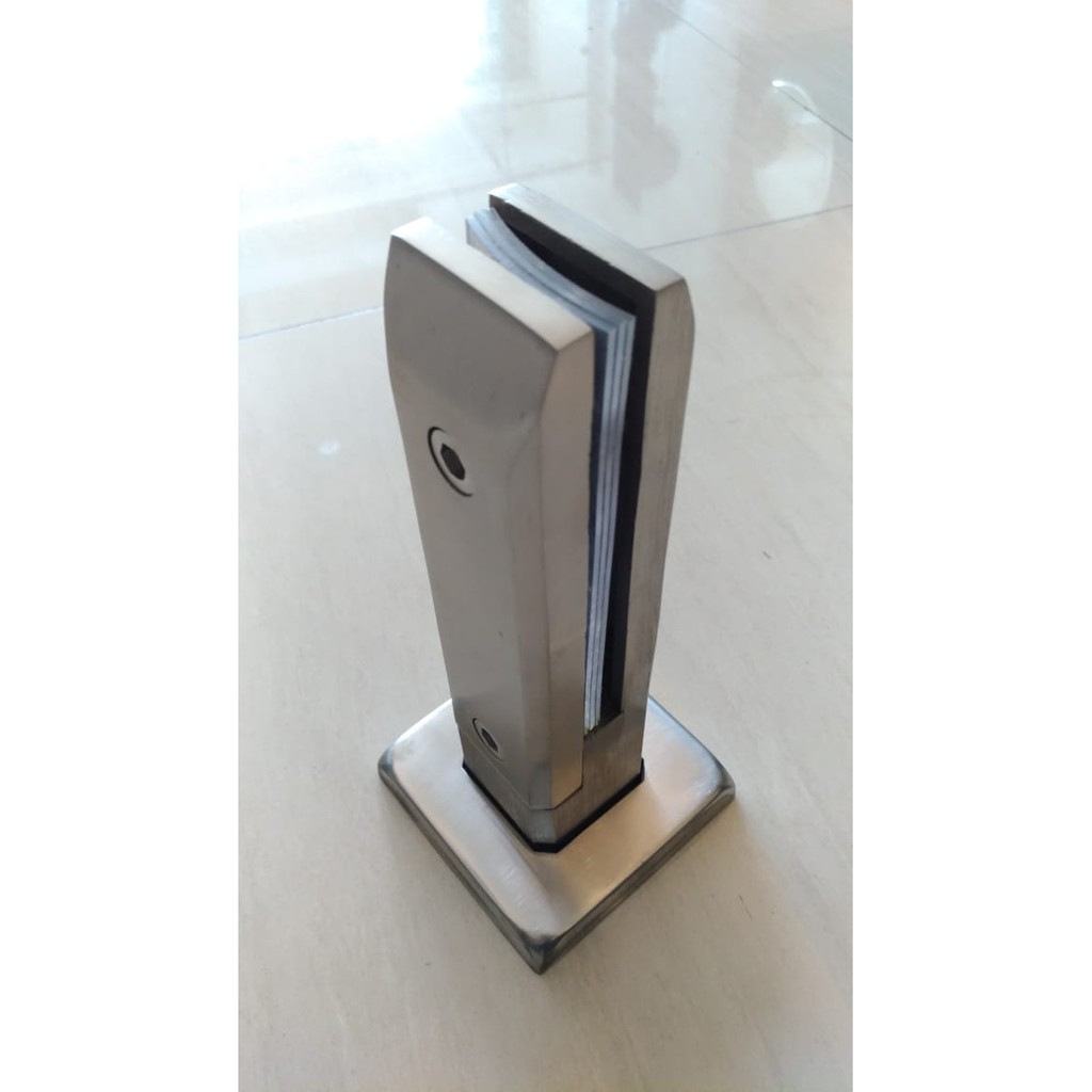 Jual Glass Spigot Railing Tiang Jepit Partisi Kaca Balustrade Spigot ...