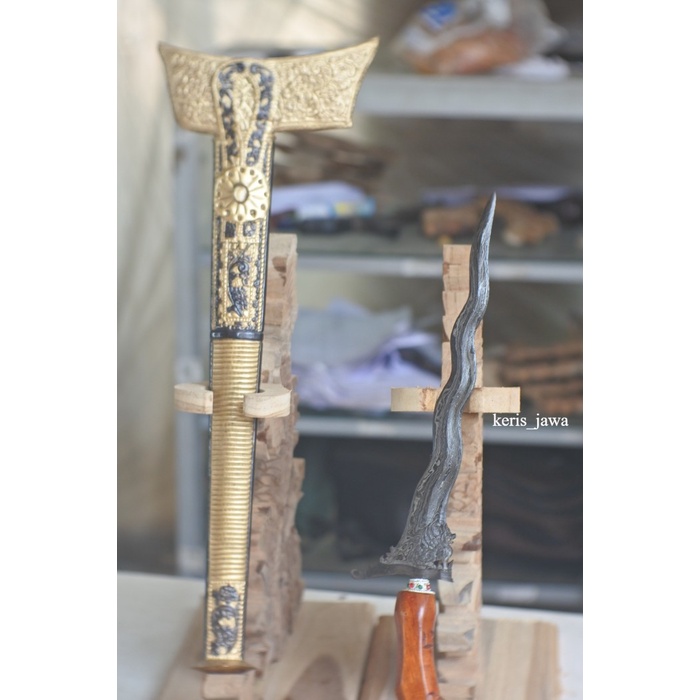 Jual pusaka sinngaamboro rangka bugis sepuh stw bkn singosari kediri ...