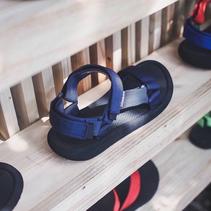 Jual bearpath sandal gunung karimata | Shopee Indonesia