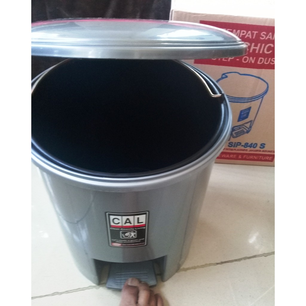 Jual Tempat Sampah Injak 10ltr Chic Step On Dustbin Shinpo Ship-840S | Shopee Indonesia