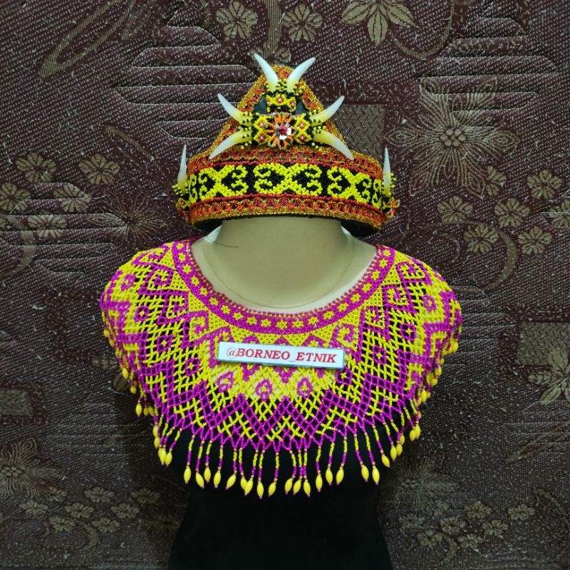 Jual satu set topi mahkota dan kalung dan anting dan rompi dada ...