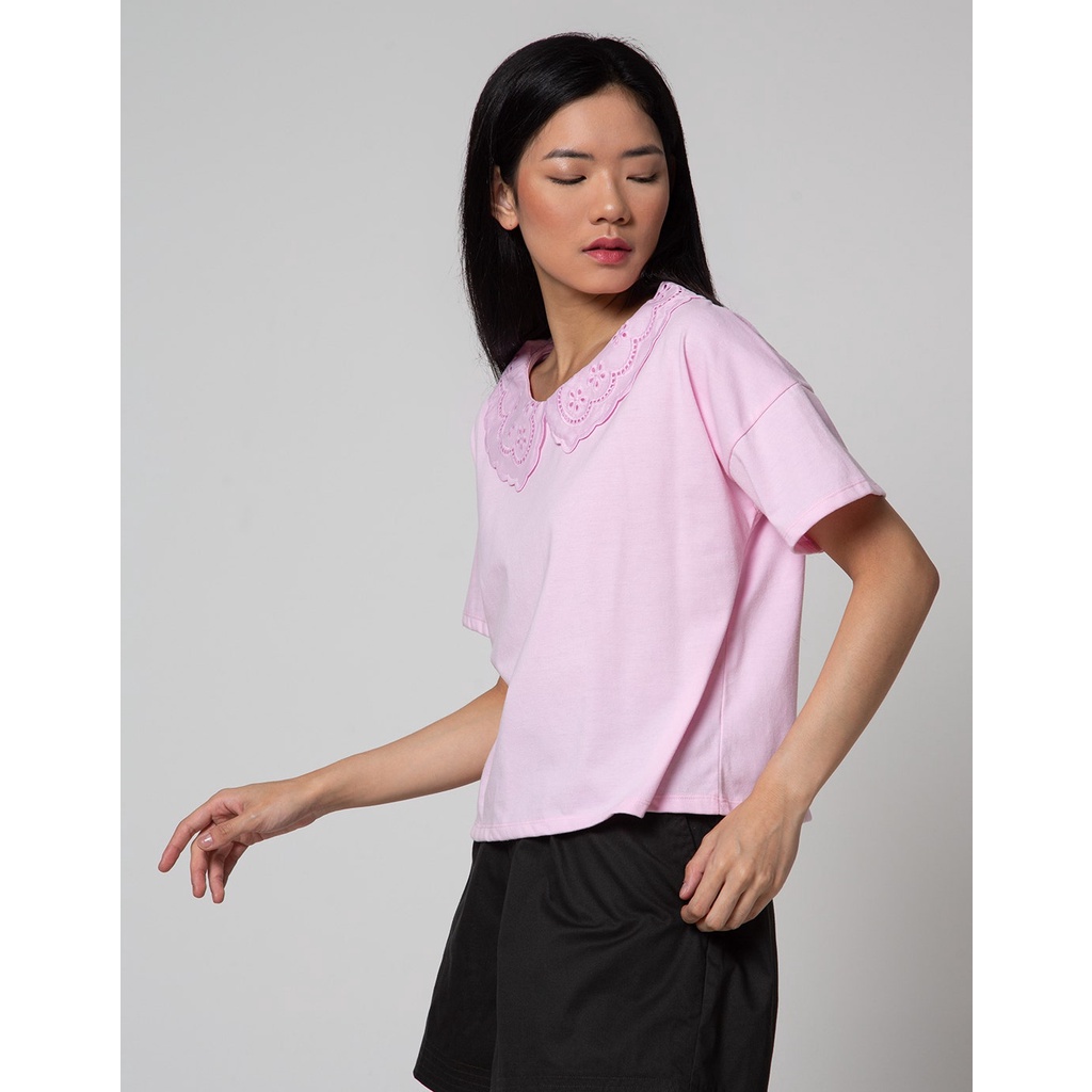 Jual Details Blouse With Embro Applique At Peter Pan Wanita 115885241 ...