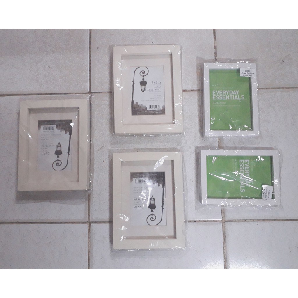 Jual Paket 01 Bingkai Foto Kayu Gallery/Galleri mini 4R dan 5R Pigura ...