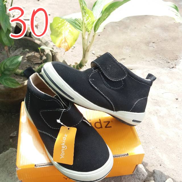 Jual Sepatu YONGKIDZ ( KCN 1310022 ) | Shopee Indonesia