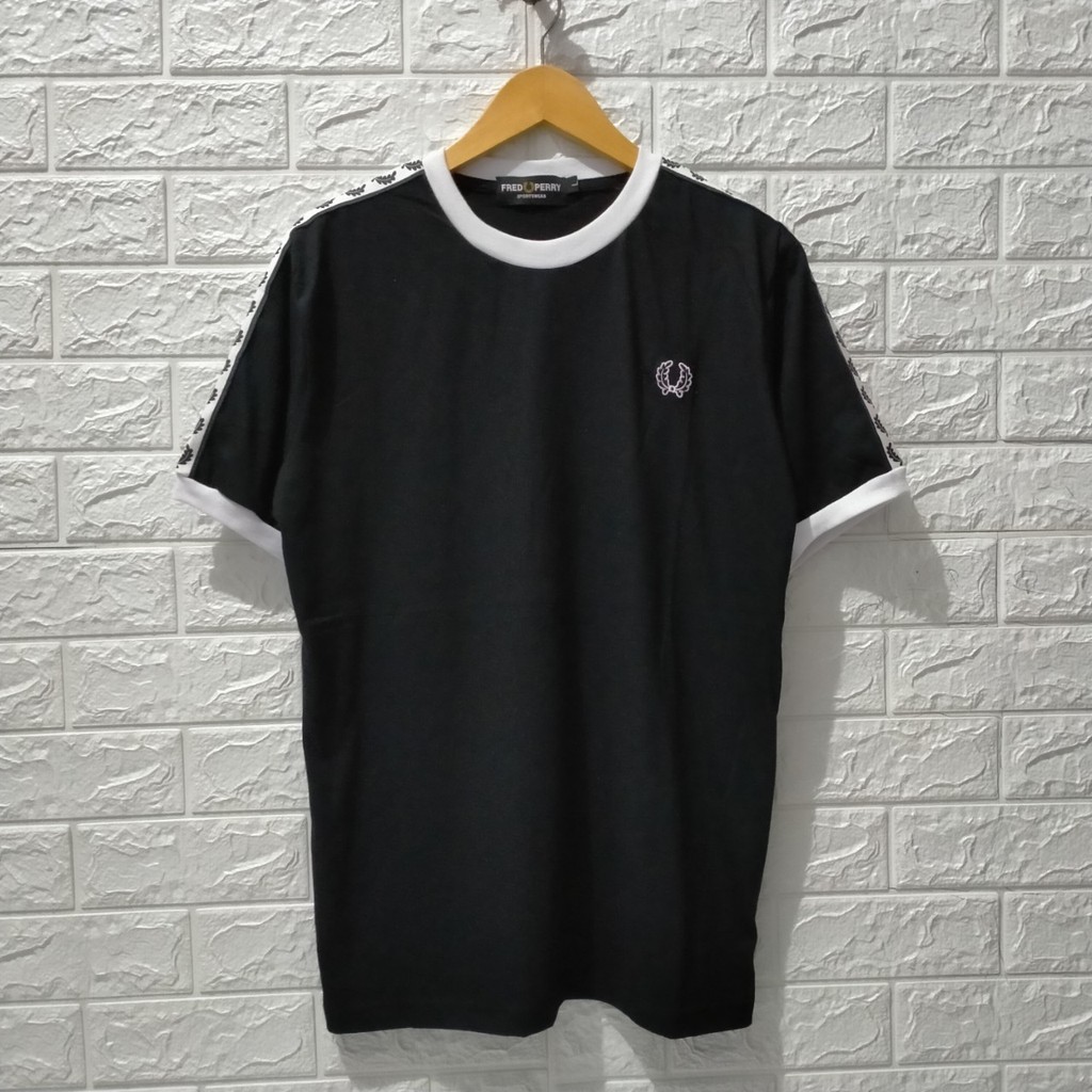 Jual Fred pery t-shirt tapped kaos fred pery baju fred pery | Shopee ...