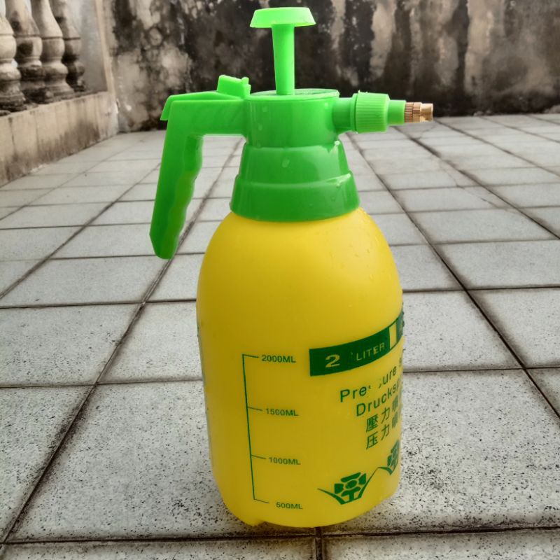 Jual SEMPROTAN TANAMAN / SPRAYER DESINFEKTAN HAMA 2 LITER | Shopee ...