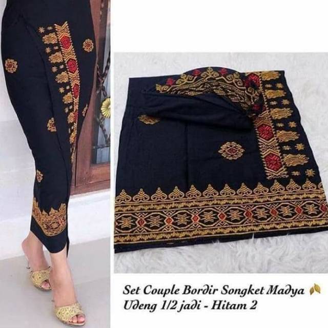 Jual Pakaian adat Bali kamen Bali set couple | Shopee Indonesia