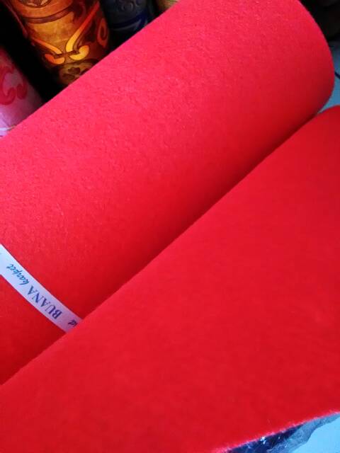 Jual Karpet lantai Merah Cerah tipe Standar | Shopee Indonesia