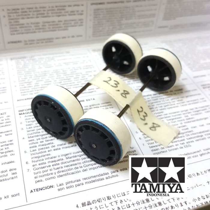 Jual Tamiya Dish Carbon Ban Hard White STO Bubut Balance - Mini 4WD ...