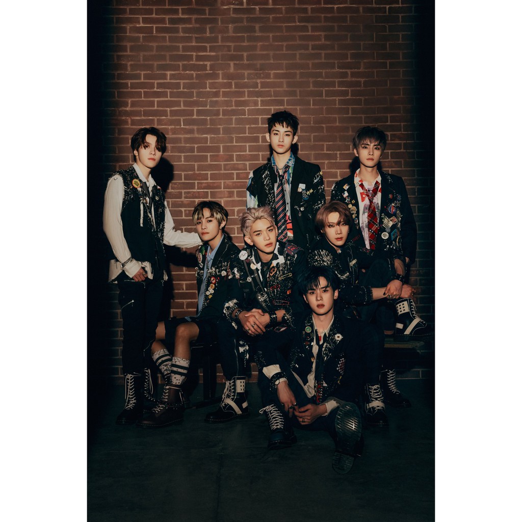 Jual POSTER WAYV - AWAKEN THE WORLD VER.1 UNOFFICIAL | Shopee Indonesia