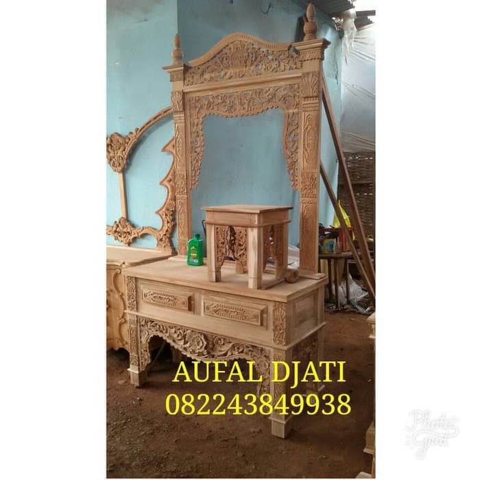 Jual Tolet kaca pengilon meja rias full ukir ukiran jati khas kota ...