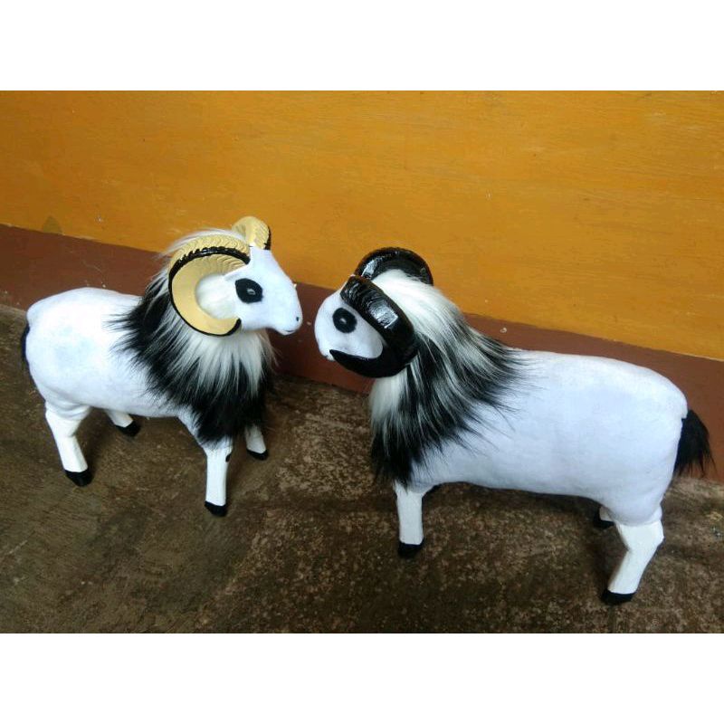 Jual garut bangkit store - miniatur domba adu khas garus 3D rangka kayu ...