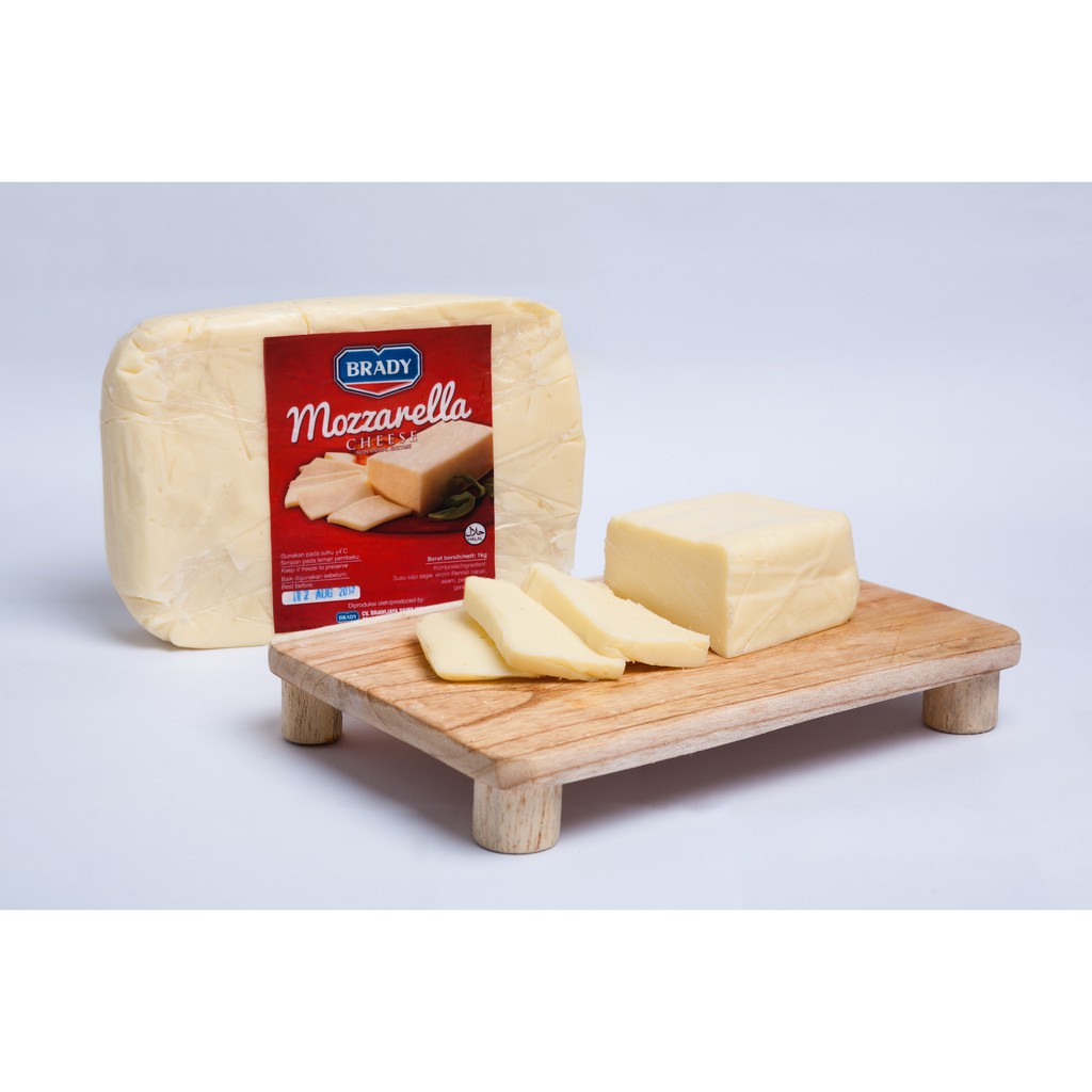 Jual BRADY Keju Mozzarella Block Lokal, Fresh, Harga Grosir | Shopee ...