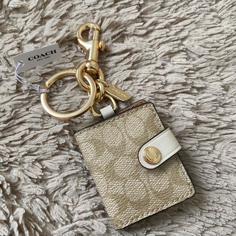 Jual Coach 77675 Picture Frame Bag Charm (New With Tag) | Shopee Indonesia