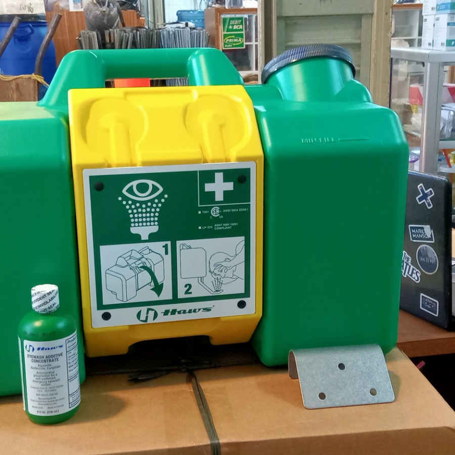 Jual Eyewash Portable Haws 7501 / Emergency Eyewash Portable | Shopee ...